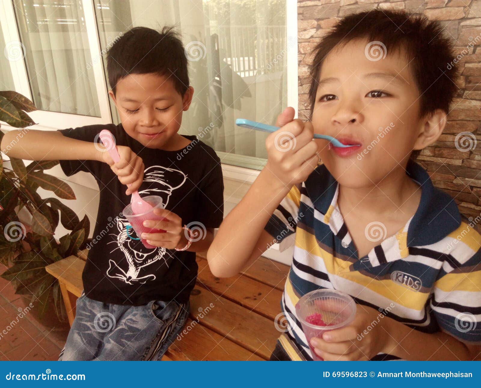 Enjoy eating editorial stock photo. Image of enjoy, happy - 69596823