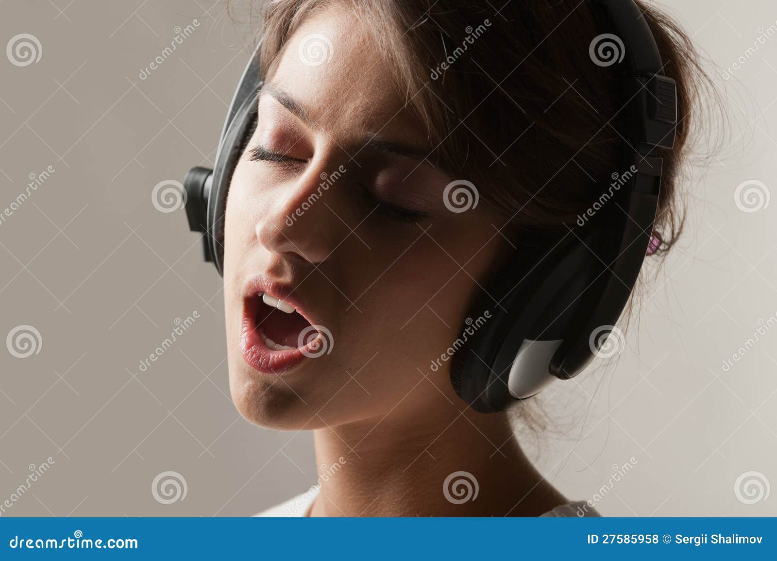Enjoy singing stock photo. Image of beauty, mouth, listening - 27585958