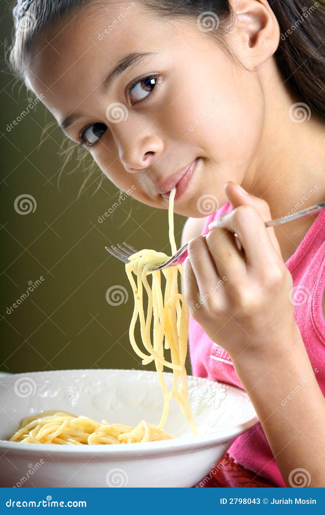 Enjoying bowl of spaghetti stock image. Image of cuisine - 2798043