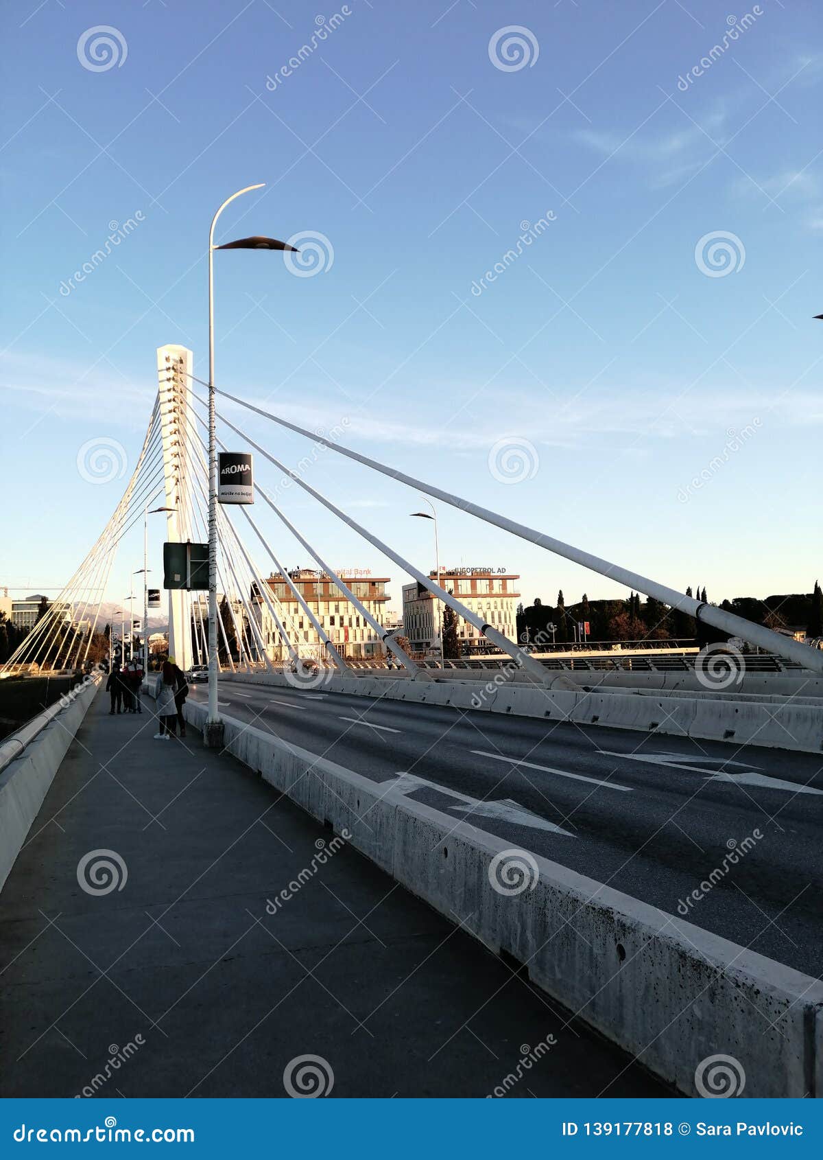 Bridge road editorial stock photo. Image of enjoying - 139177818