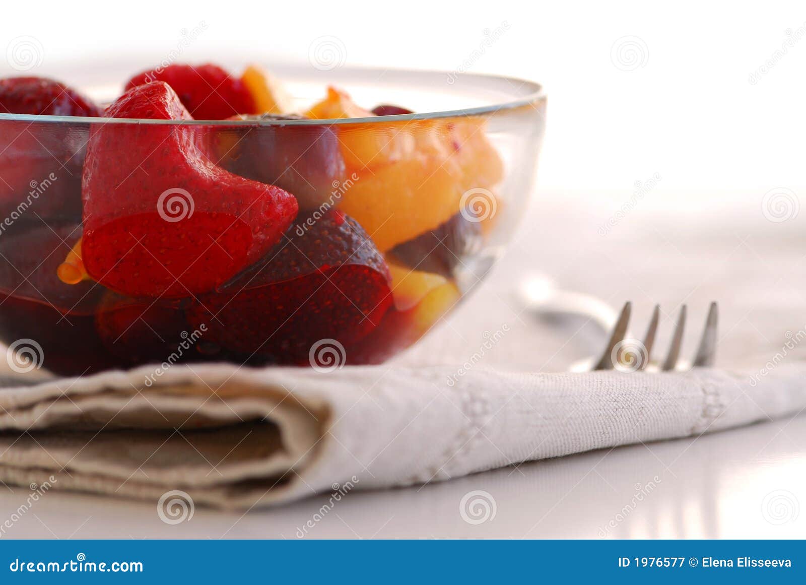 Ensalada de fruta imagen de archivo. Imagen de comida - 1976577