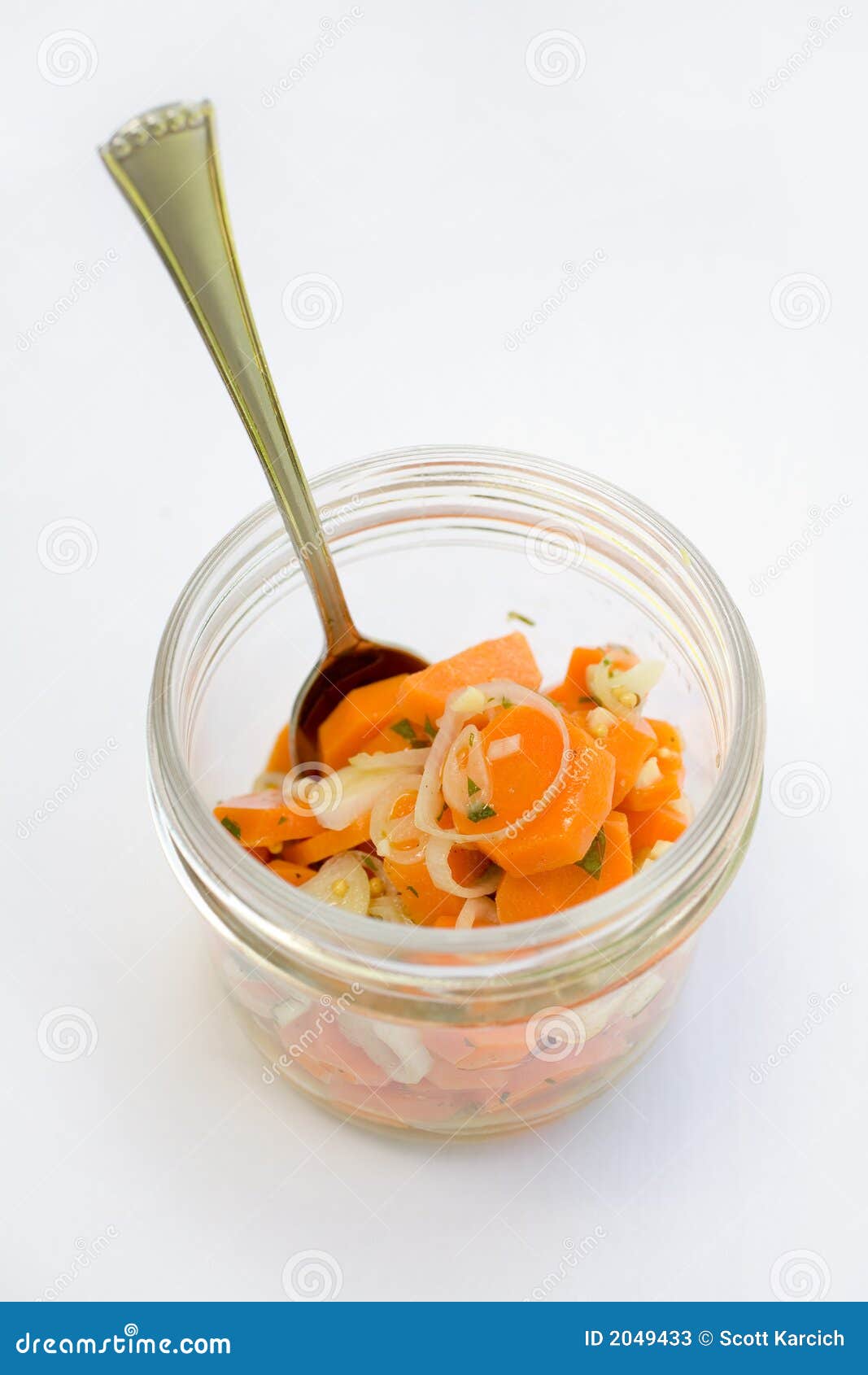 Ensalada de la zanahoria imagen de archivo. Imagen de ensalada - 2049433