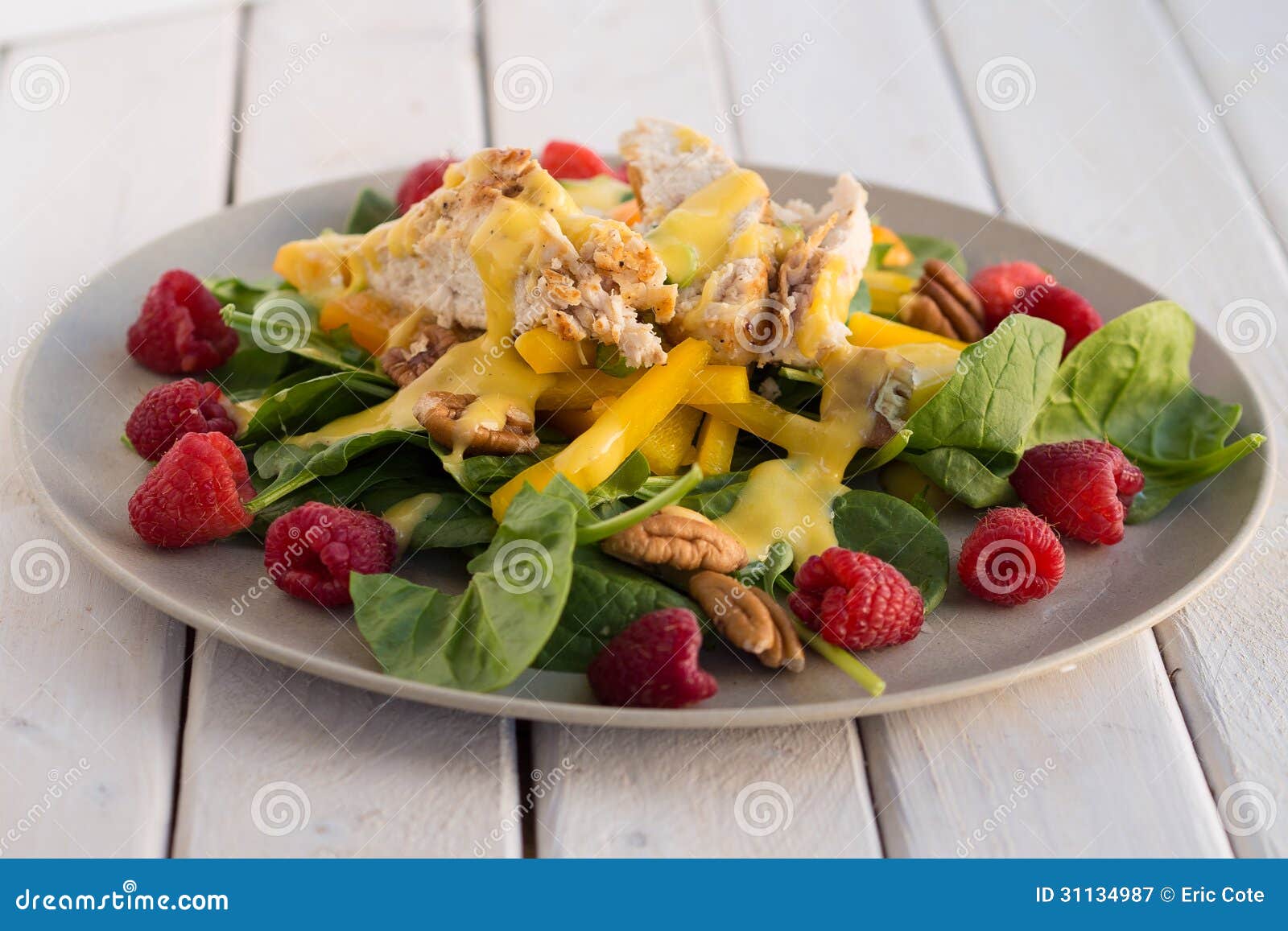 Ensalada De Pollo Californiana Imagen de archivo - Imagen de asado ...