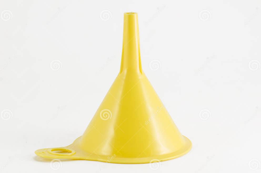 Entonnoir jaune image stock. Image du horizontal, dispositif - 40522365