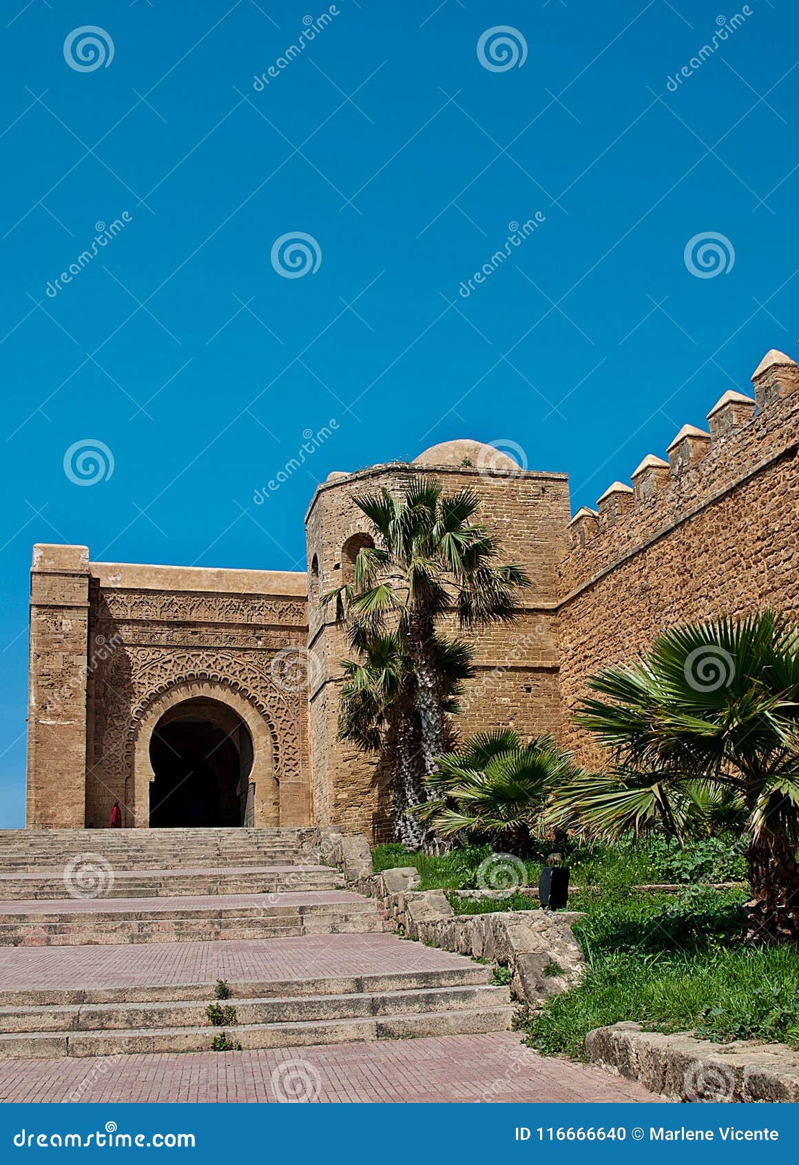 Entrada Al Kasbah Del Oudaya Foto de archivo - Imagen de rango, cultura ...