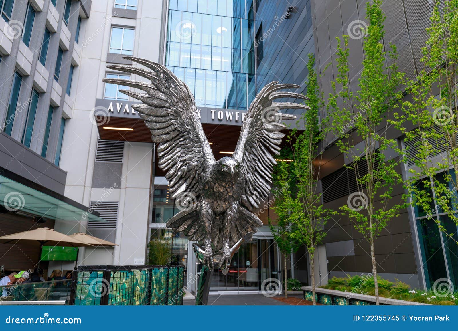 Entrance of Avalara Hawk Tower with Eagle Statue in Seattle Editorial ...