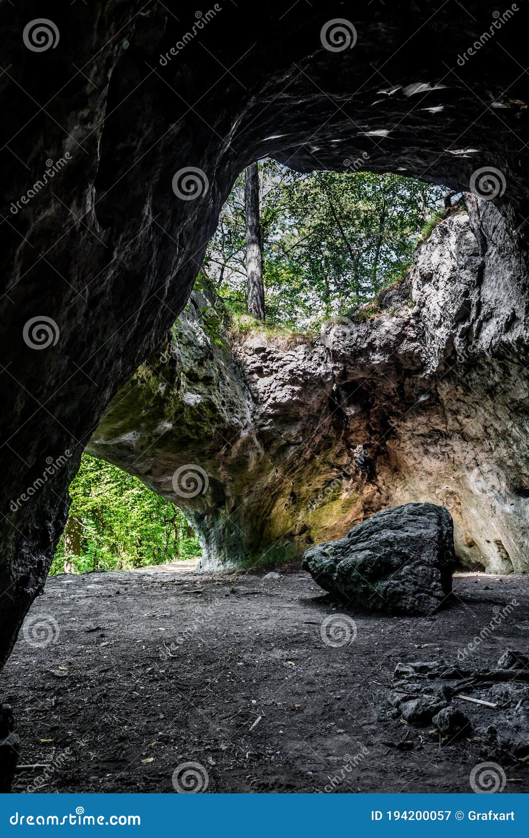 Cave 3 : View Of Verandah, From Outside. Badami Caves, Karnataka ...