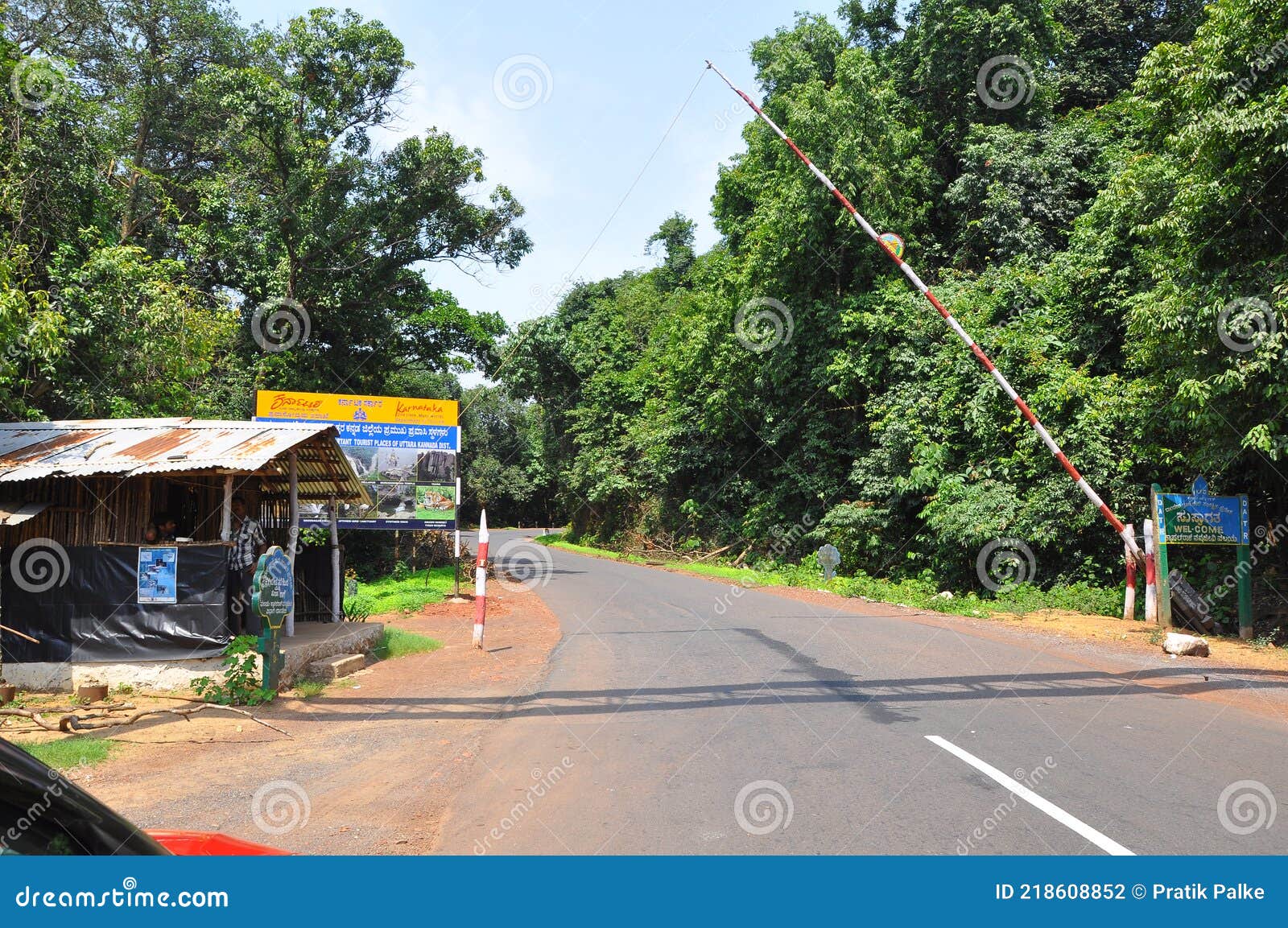 The Entrance Check Post in Karnataka from Goa, India Editorial ...