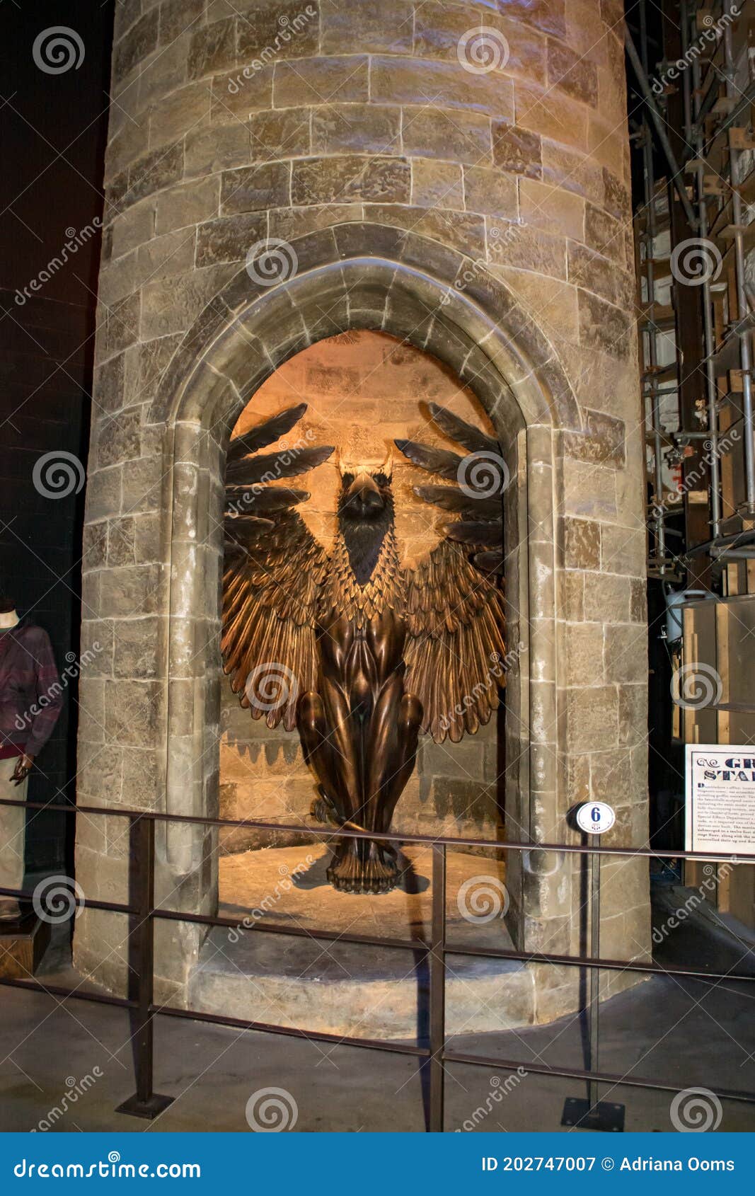 Entrance of the Headmaster`s Office of Hogwarts Editorial Photography ... Entrance of the Headmaster`s Office of Hogwarts Editorial Photography ...