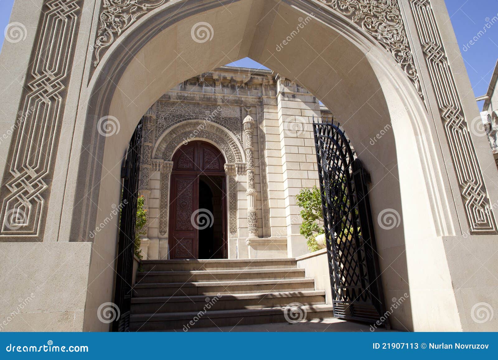 Entrance of mosque stock image. Image of islam, historic - 21907113