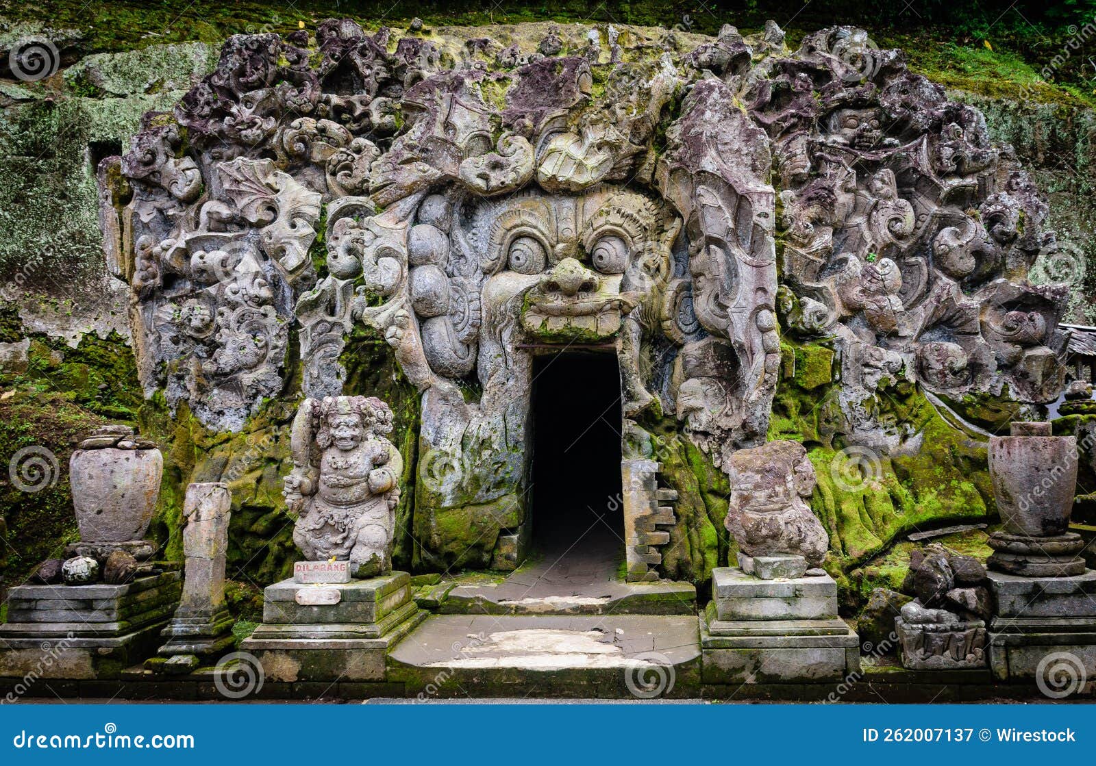 Entrance of a Temple in Bali, Indonesia Stock Image - Image of ...