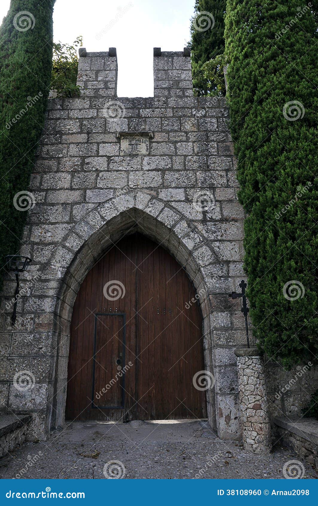 Entrance to the castle stock photo. Image of wall, famous - 38108960