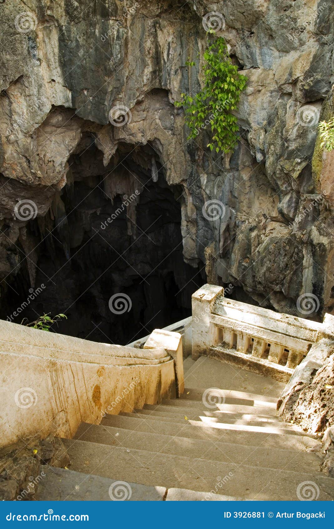 Entrance to the Cave stock image. Image of stone, petchaburi - 3926881