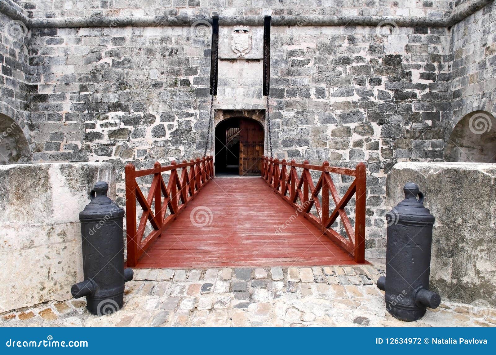 Entrance to the fortress stock photo. Image of siege - 12634972