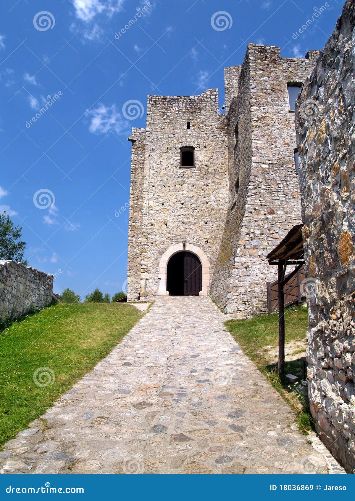 Entrance To the Strecno Castle Stock Image - Image of ruined, guard ...