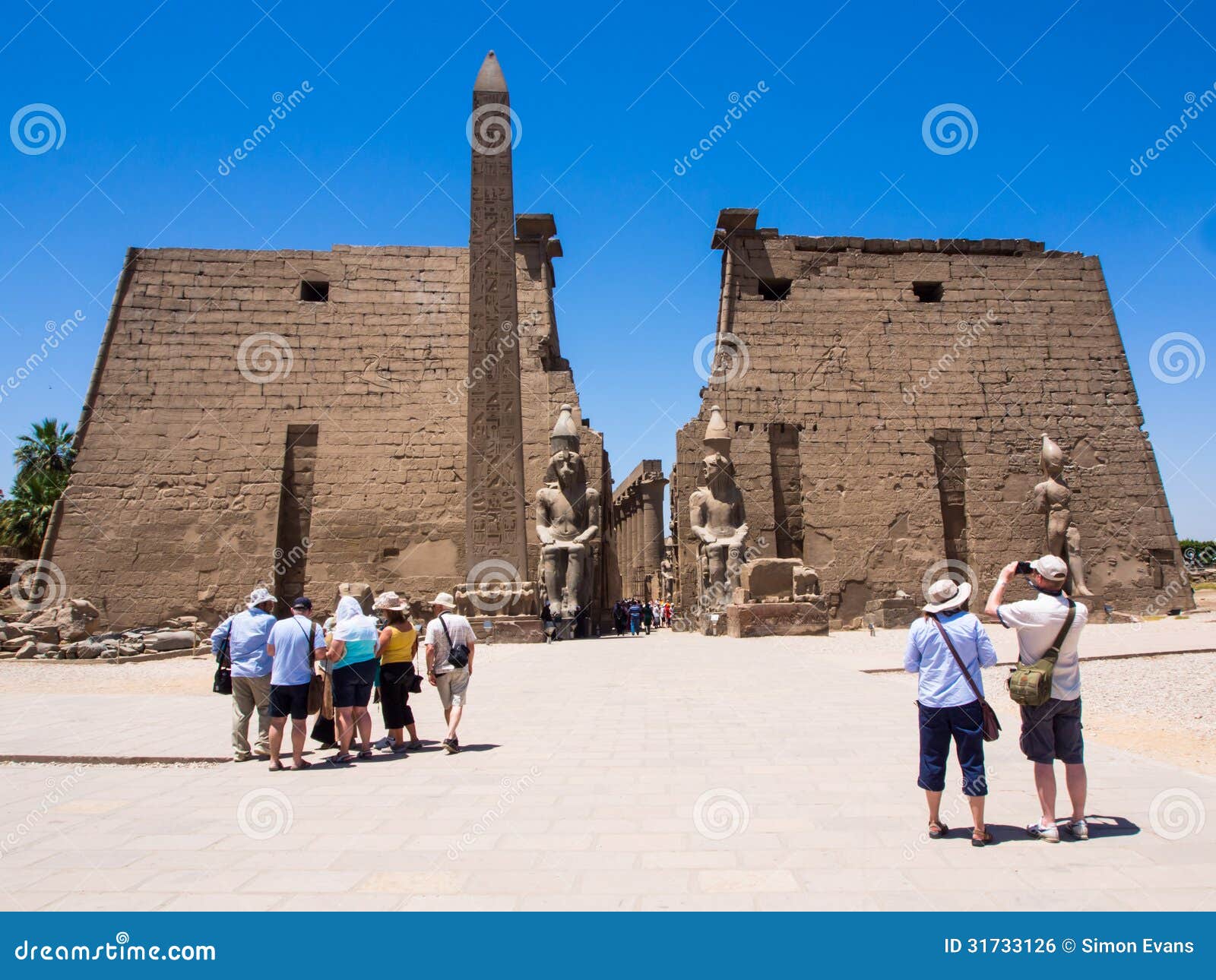 Entrata Al Tempio Di Luxor, Egitto Fotografia Editoriale - Immagine di ...