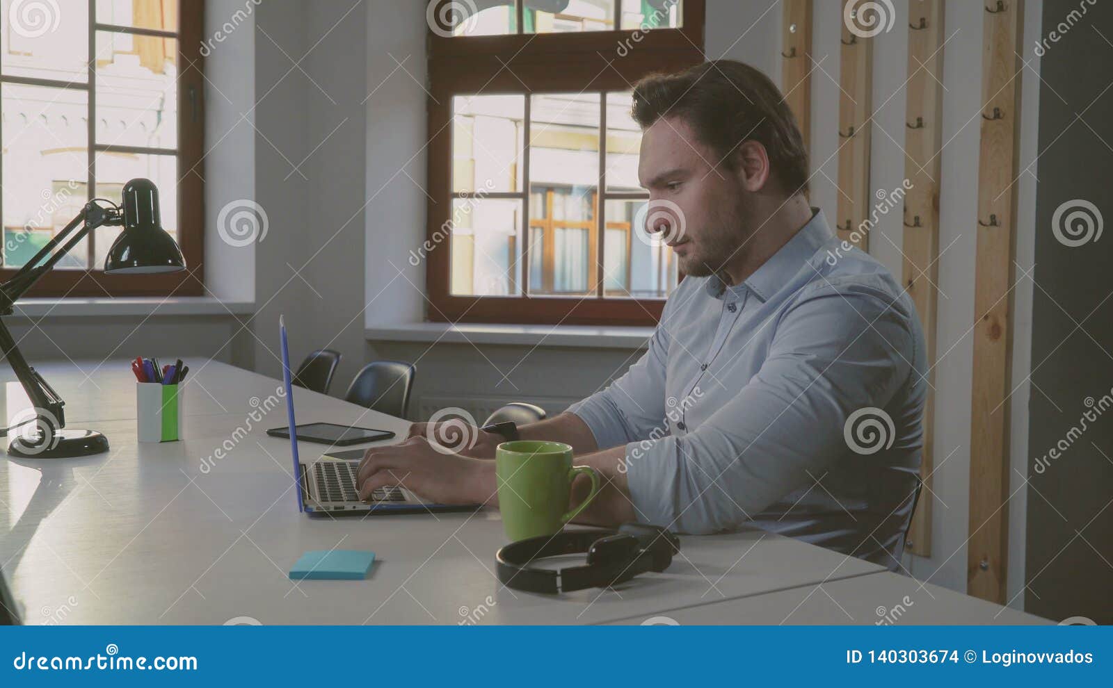 Entrepreneur Computing on Pc Stock Photo - Image of online, office ...