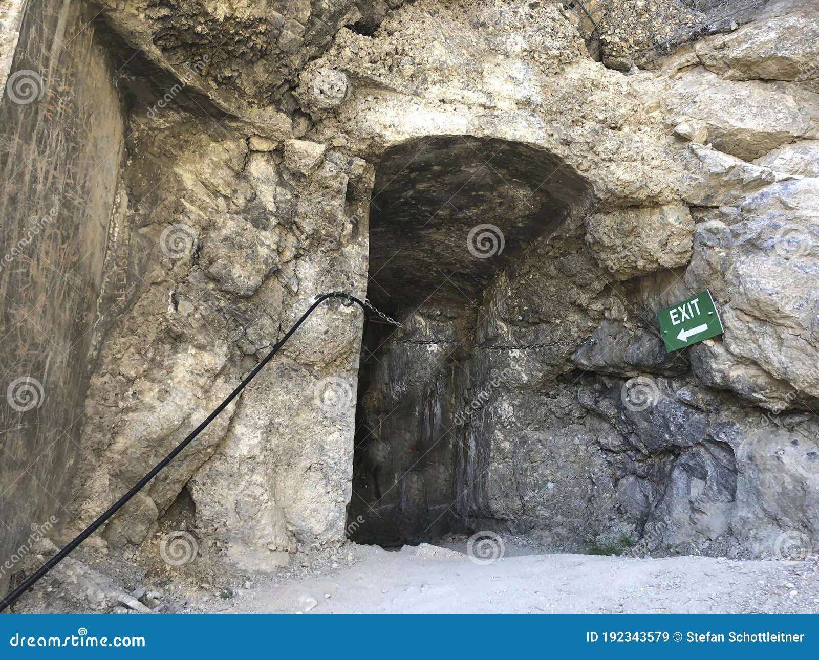 Entry To a Cave in the Rock Stock Image - Image of hole, surface: 192343579