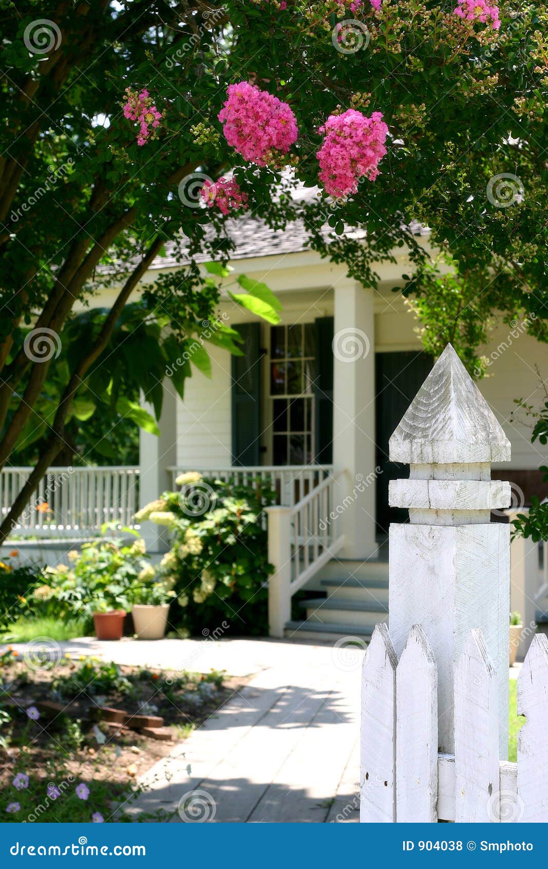 Entry to cottage stock photo. Image of walkway, charm, myrtle - 904038