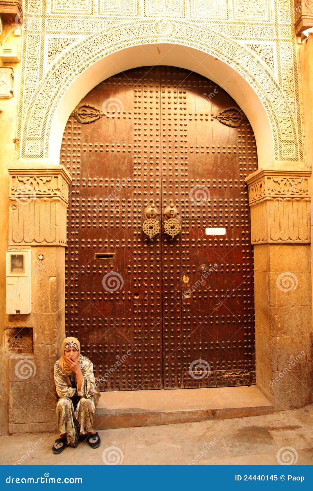 Entry to the mosque editorial image. Image of entrance - 24440145