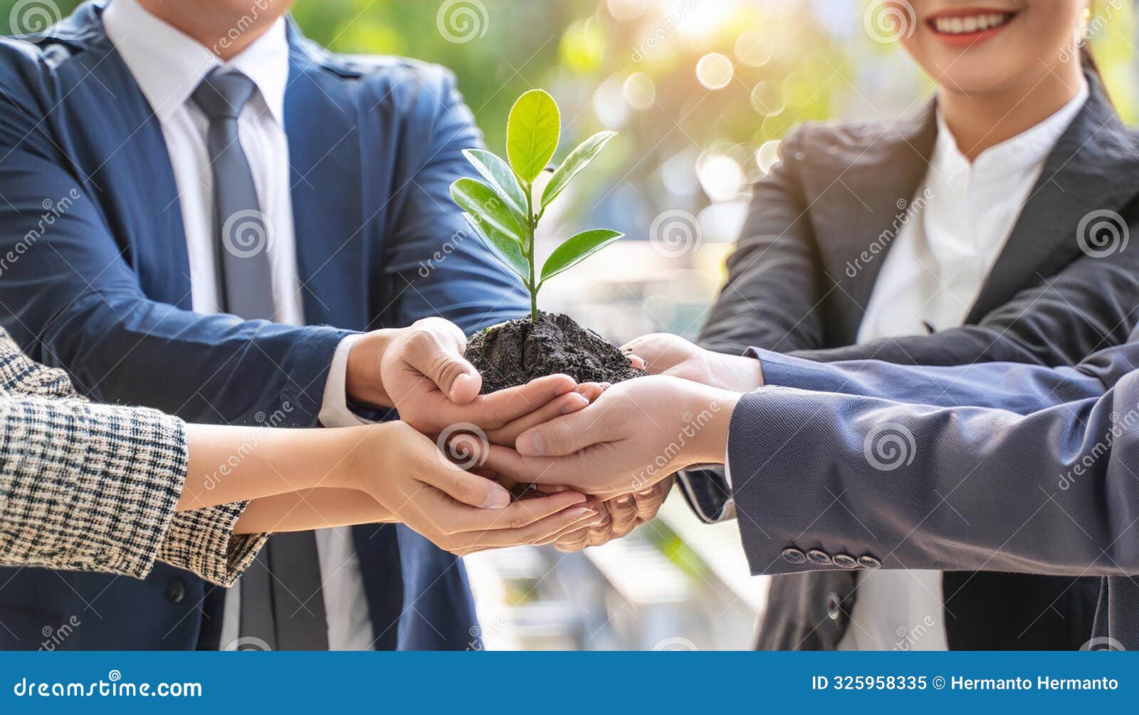 Environment Cooperation. Unity of Business People and Community ...