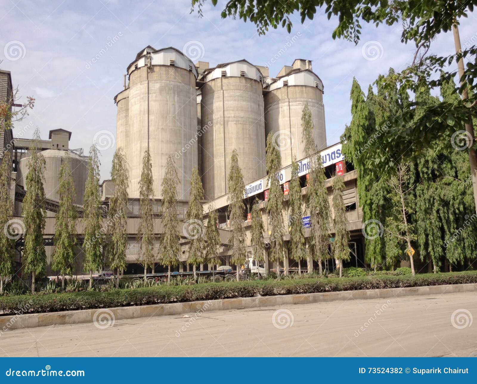 Environment of Packing Plant Editorial Photography - Image of facility ...