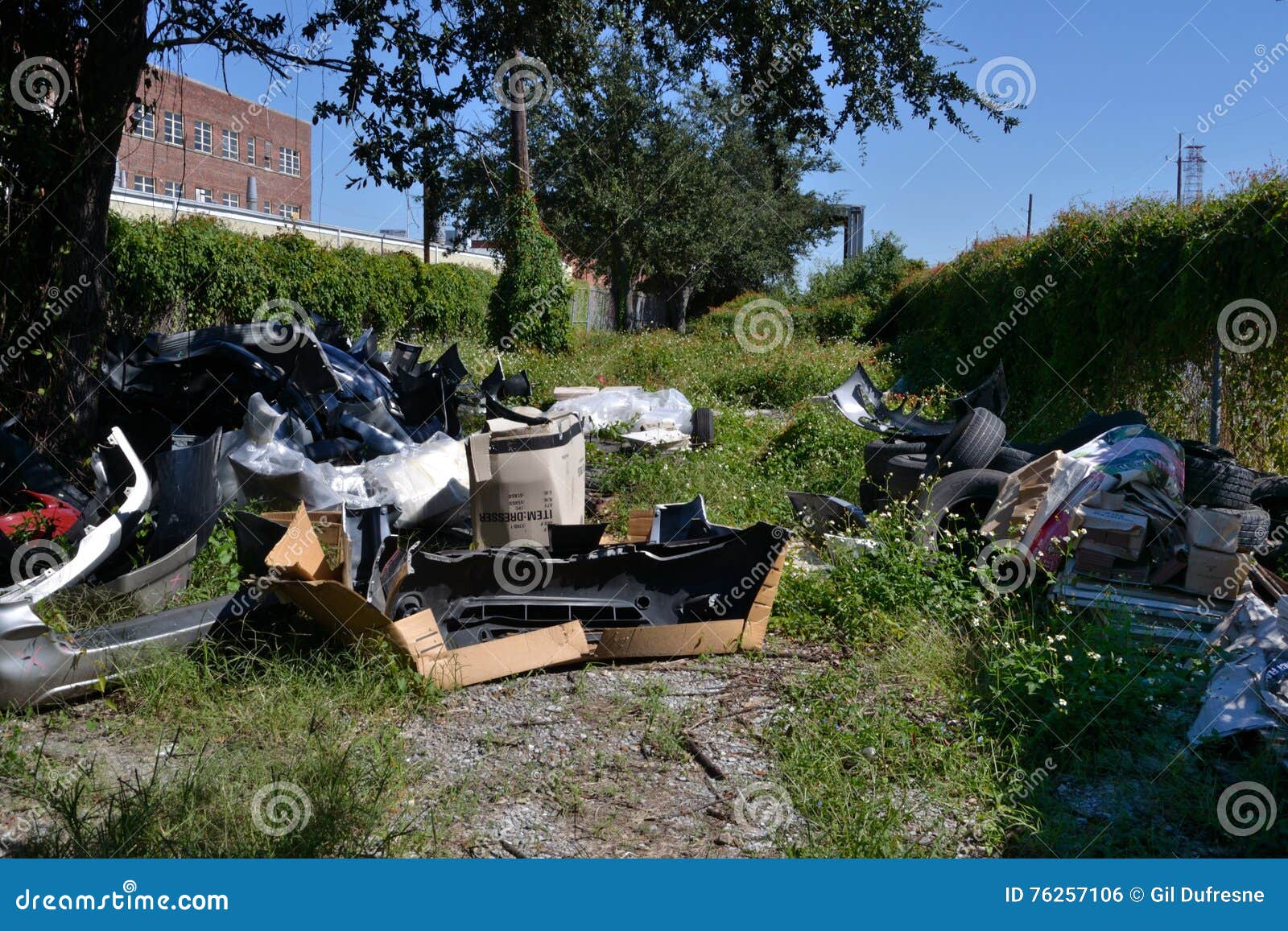 Environment Urban Trash Dumping Editorial Photo - Image of dumping ...
