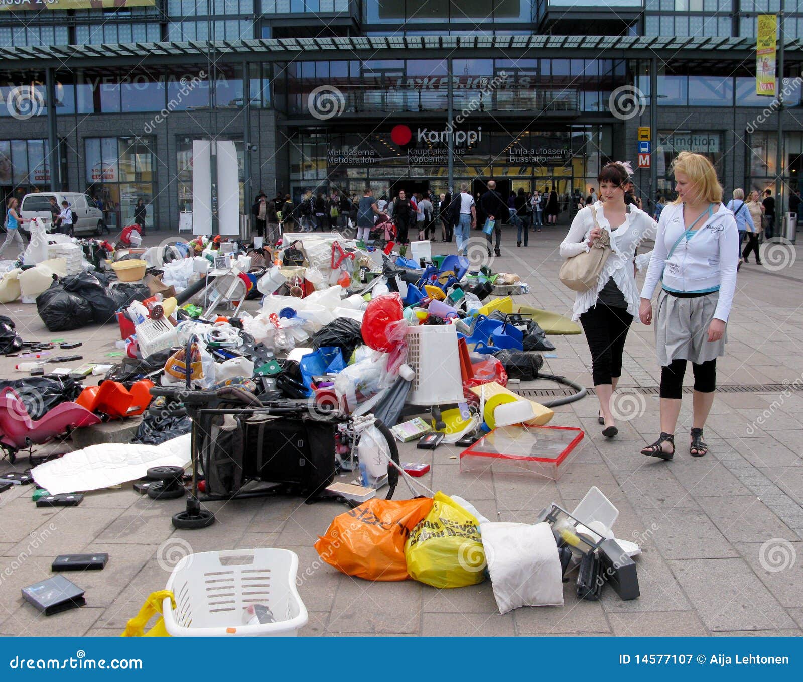 Environmental installation editorial photography. Image of plastic ...