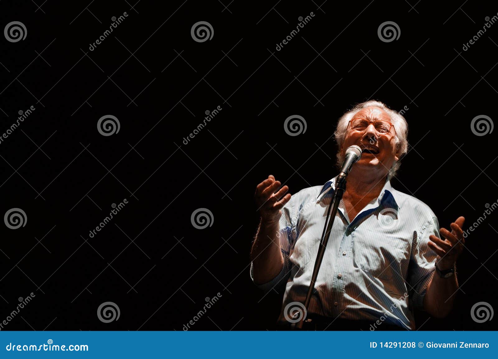 Enzo Jannacci Sings in Rimini Editorial Stock Photo - Image of music ...