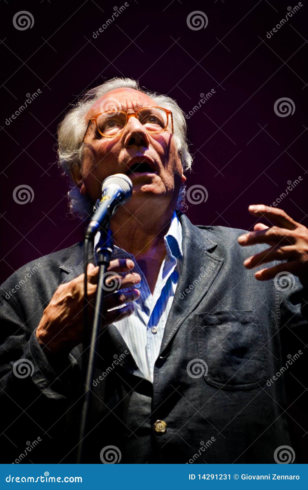 Enzo Jannacci Sings in Rimini Editorial Photo - Image of meeting ...