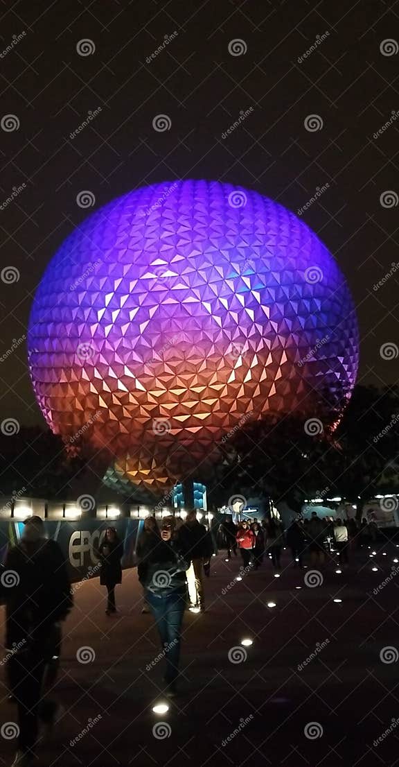 Epcot ball at night editorial photography. Image of night - 192146702