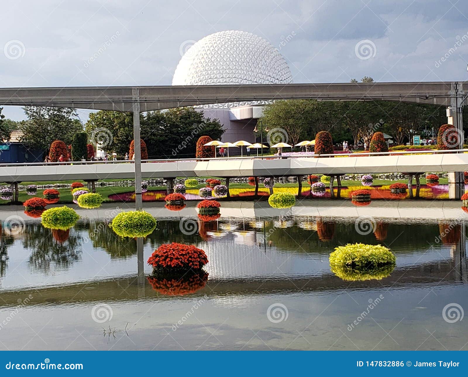 Epcot editorial photo. Image of landscape, vacation - 147832886