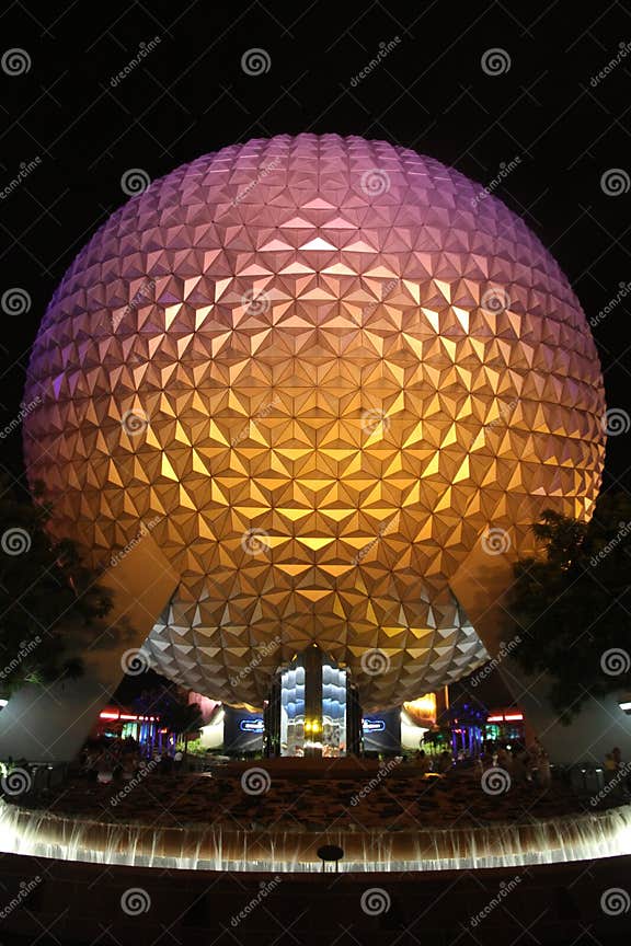 Epcot at night editorial stock image. Image of structure - 27369559