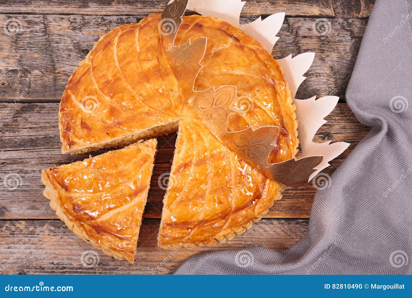 Epiphany cake stock photo. Image of crown, hotcake, food - 82810490