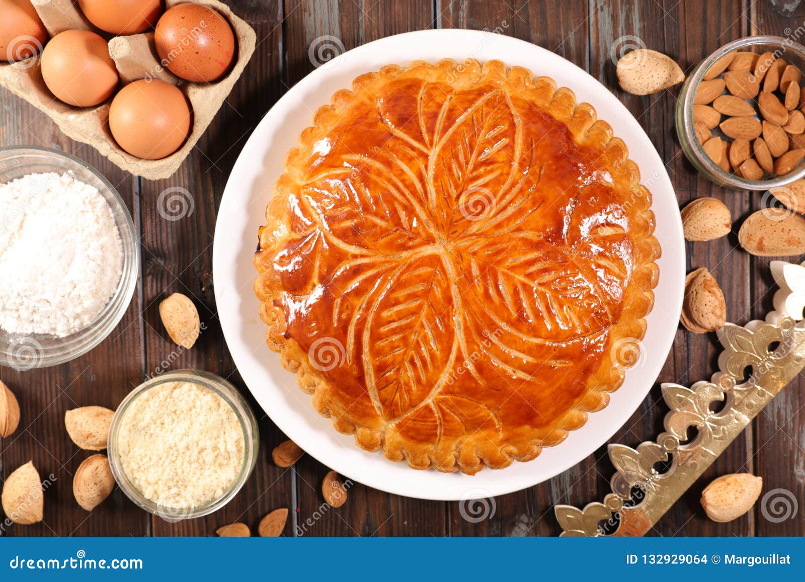Epiphany cake stock photo. Image of receipe, festive - 132929064