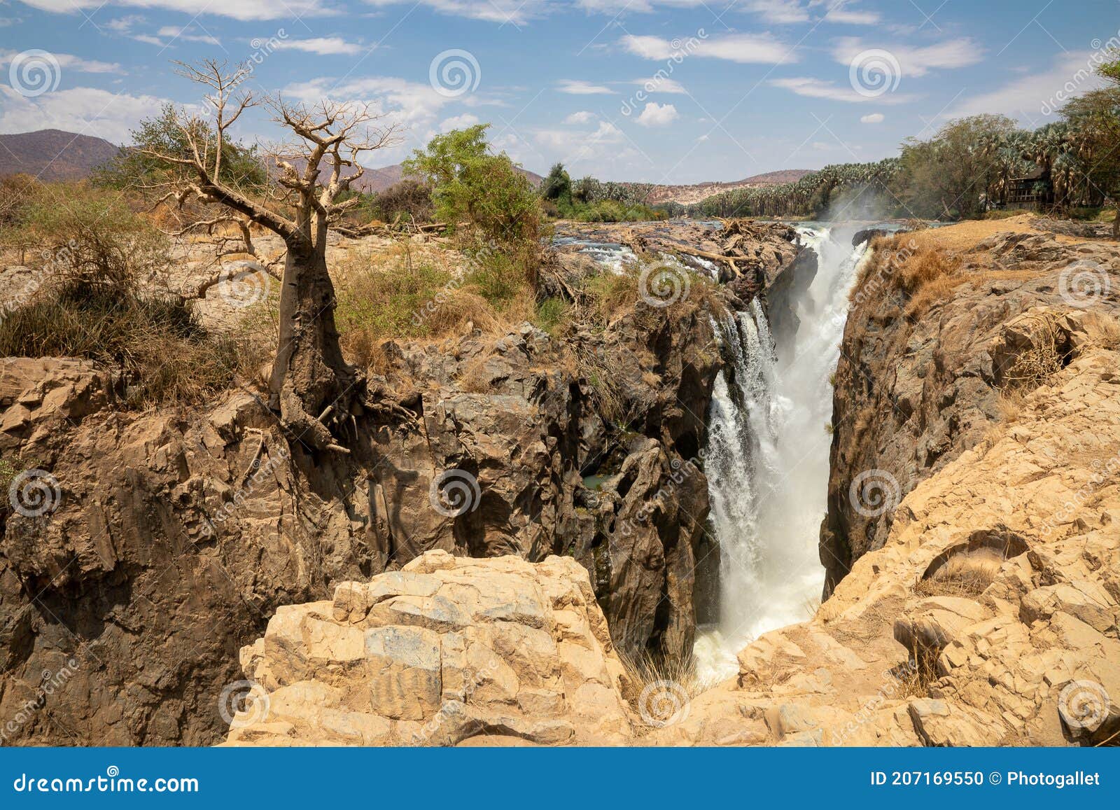 Epupa Falls on the Kuene River, Namibia Stock Photo - Image of border ...