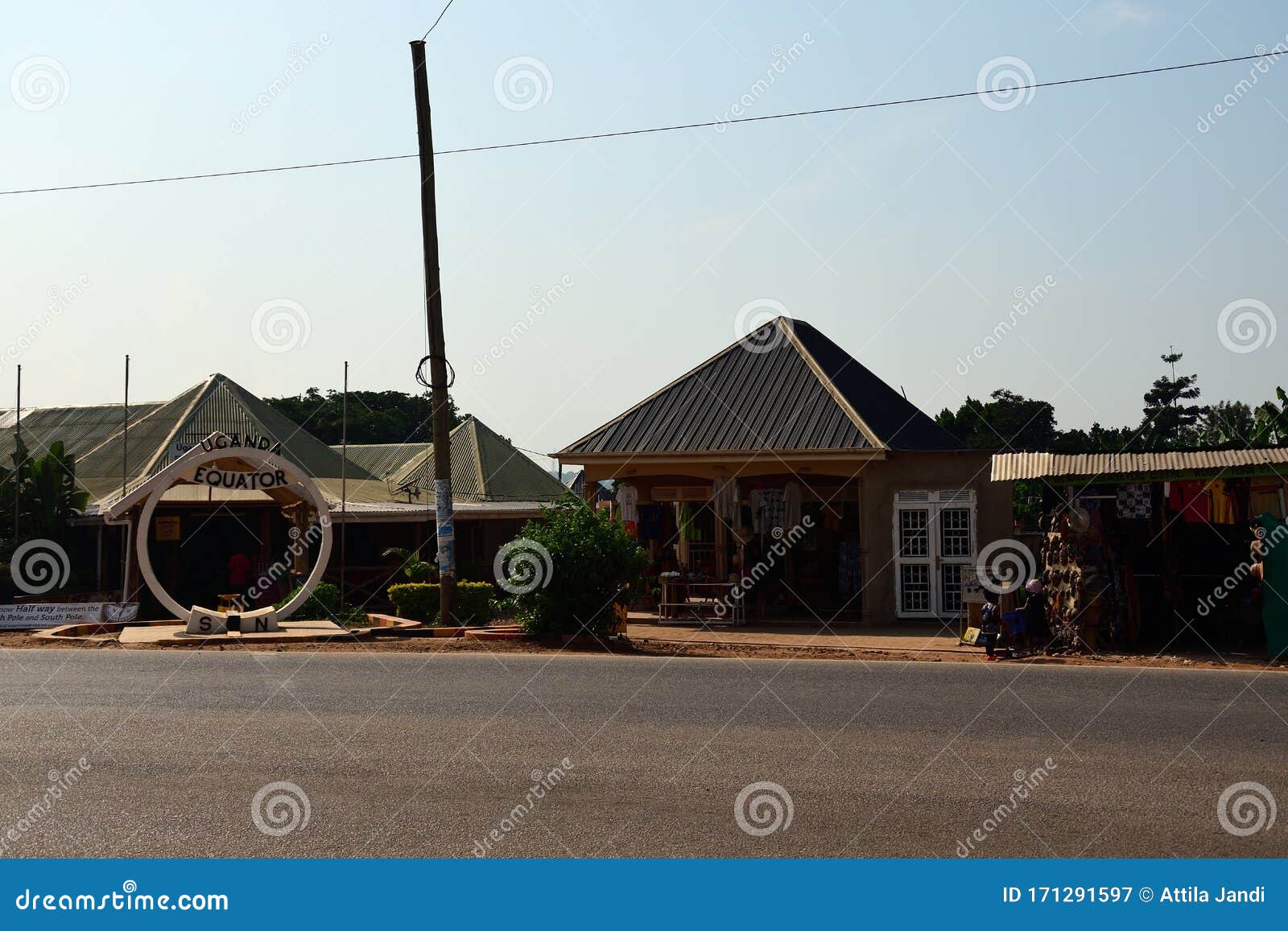 Equator, Kayabwe, Uganda editorial photography. Image of dirty - 171291597