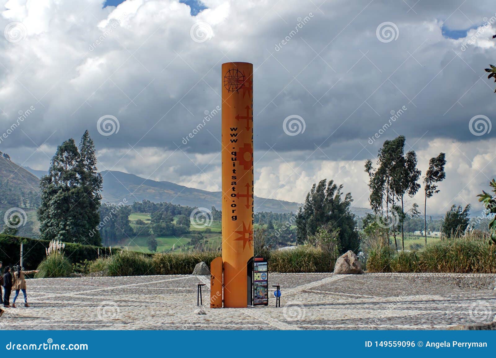 Equator marker editorial photo. Image of ecuador, latin - 149559096