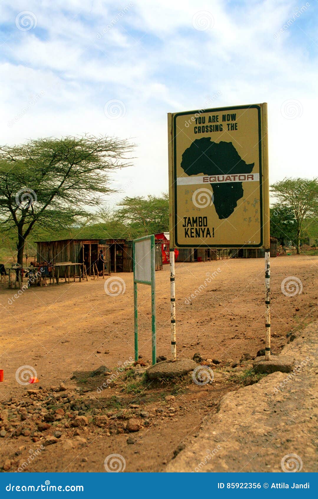 Equator, Nanyuki, Kenya editorial photo. Image of building - 85922356
