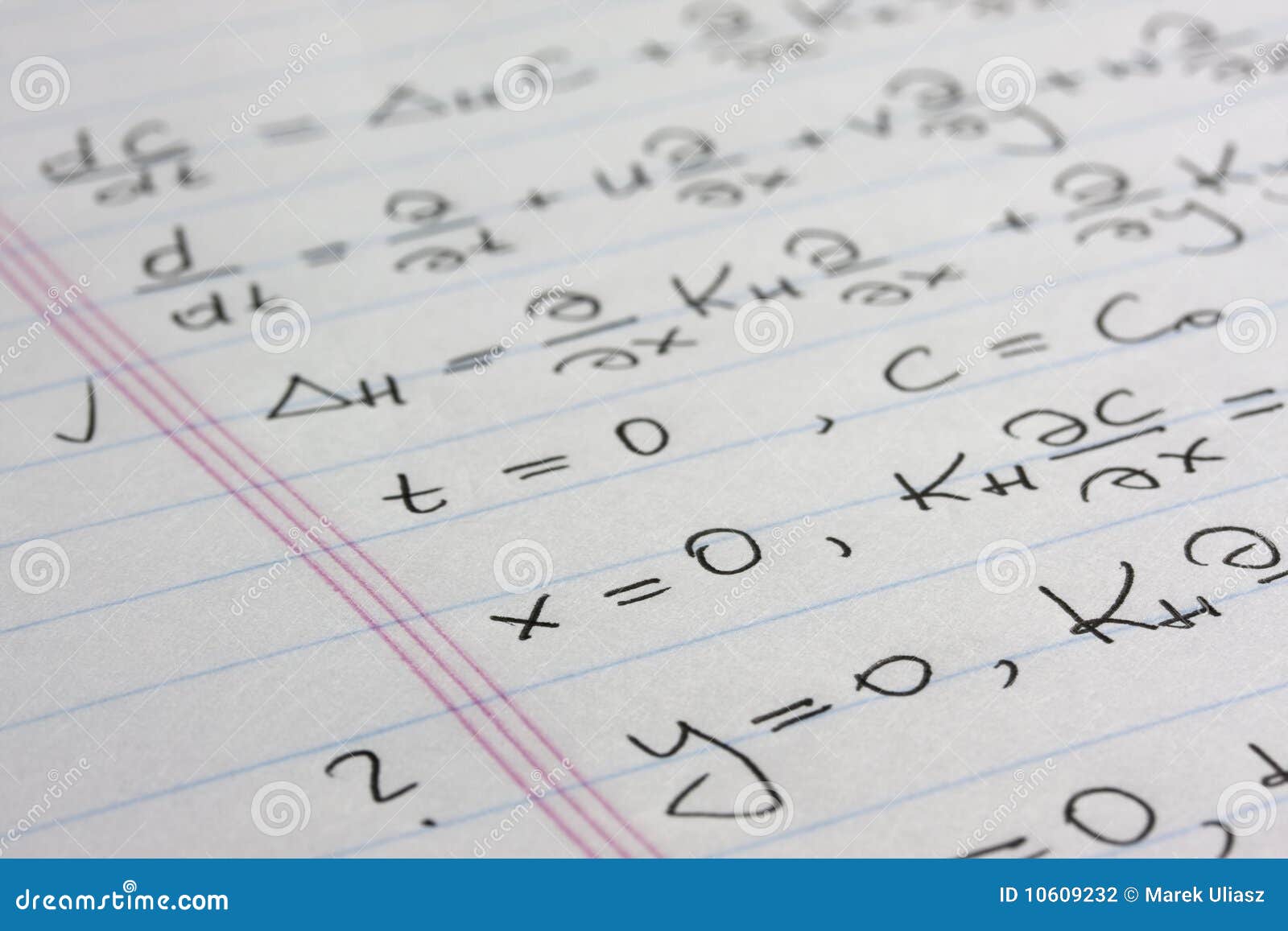 Equazioni Matematiche - Estratto Di Scienza Fotografia Stock - Immagine ...