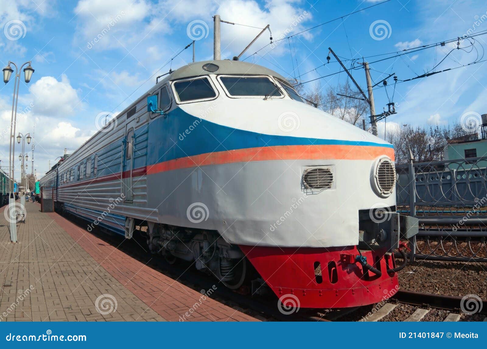 ER-200 train stock image. Image of station, platform - 21401847