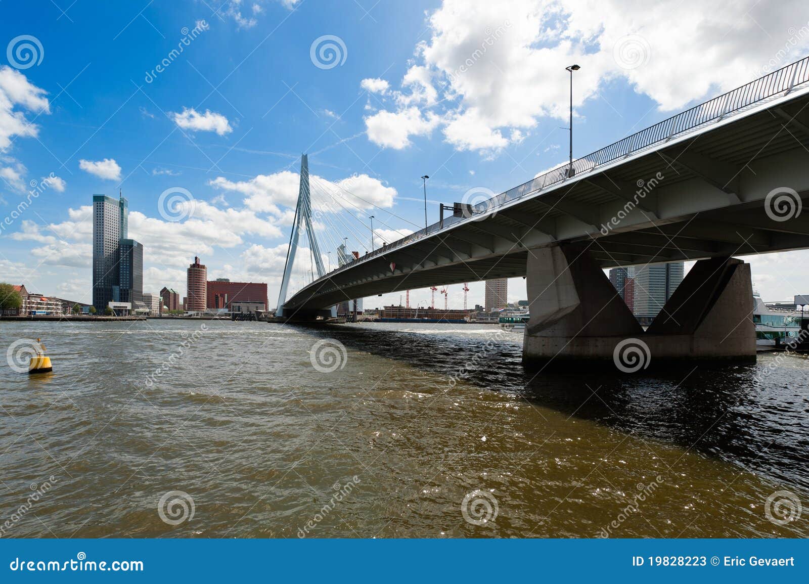 Erasmus Bridge In Rotterdam Editorial Stock Photo - Image of boat, blue ...