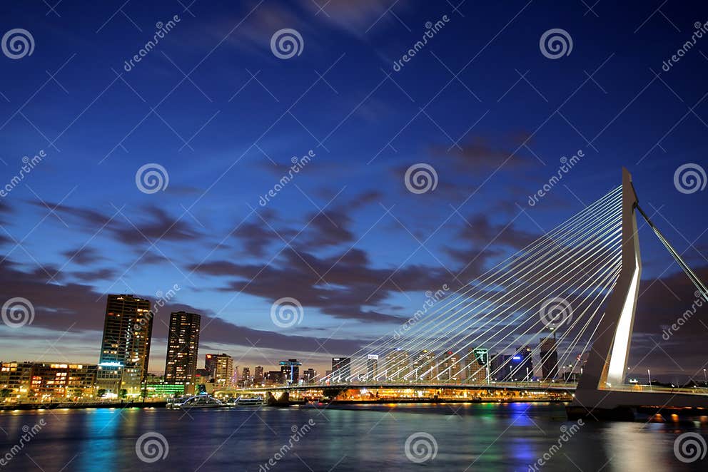 Erasmus Bridge, Rotterdam at Night Editorial Photo - Image of monument ...
