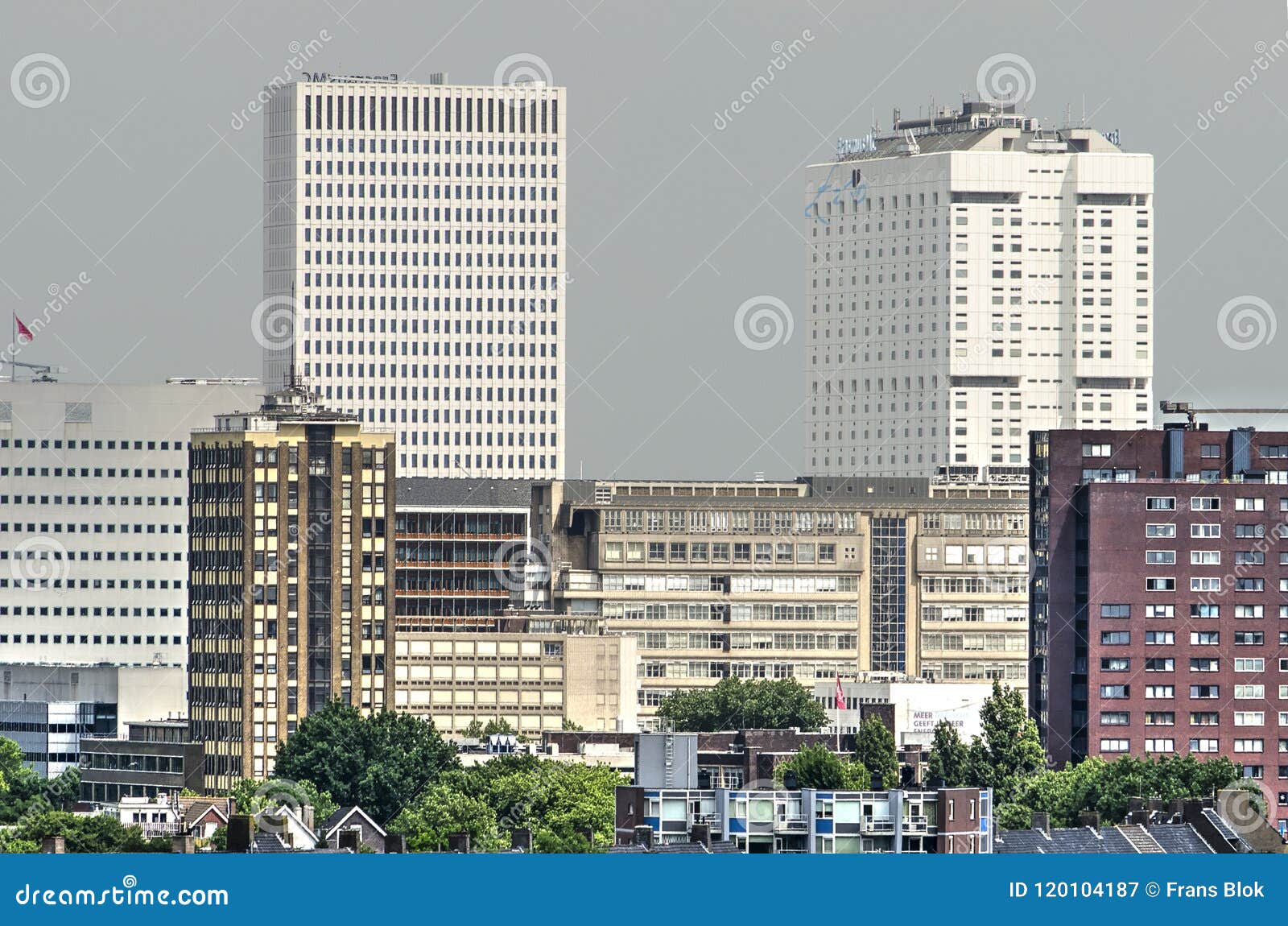 Erasmus Medisch Centrum En Omgeving Redactionele Fotografie - Image of ...