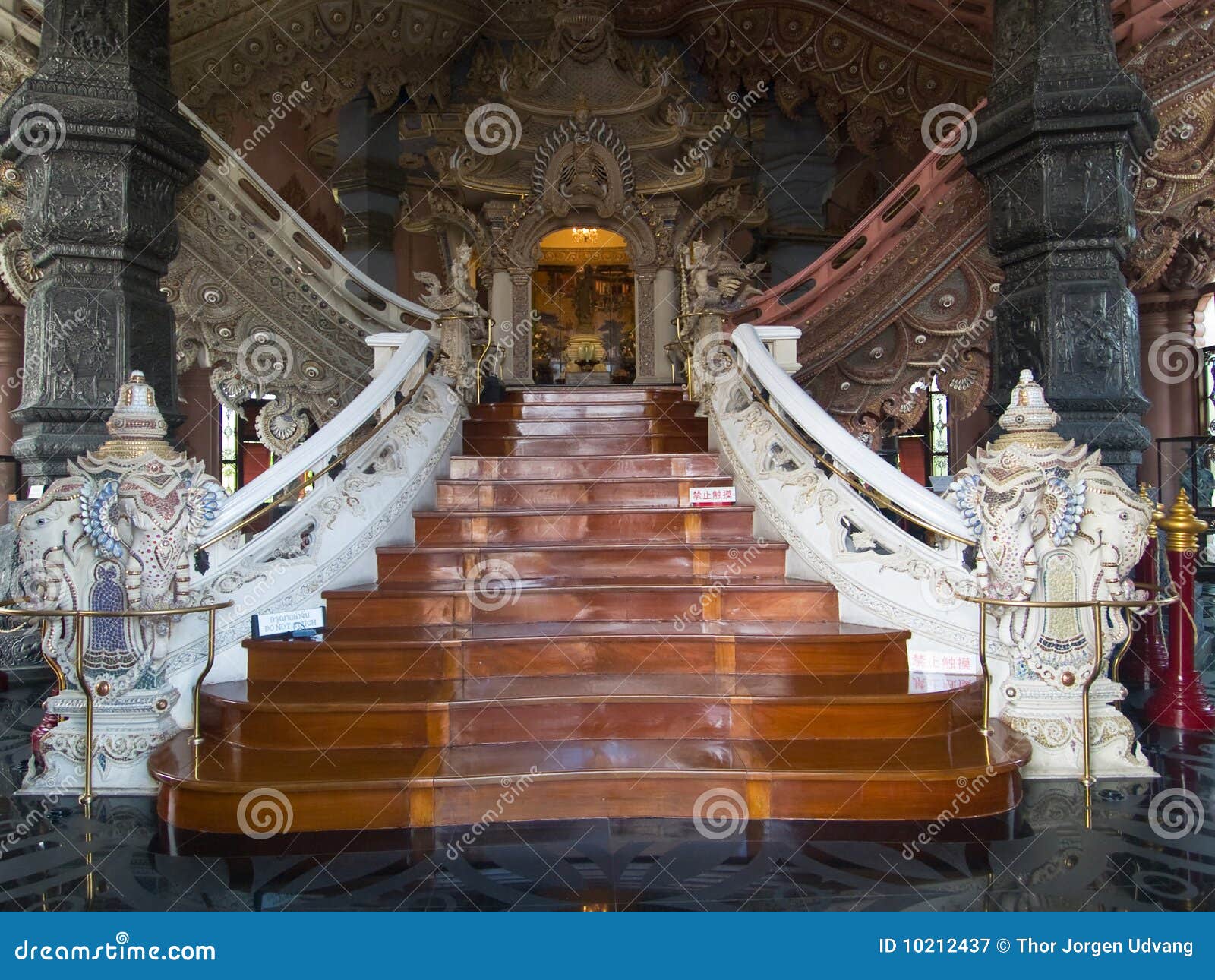 The Erawan Museum in Bangkok Editorial Photography - Image of interior ...