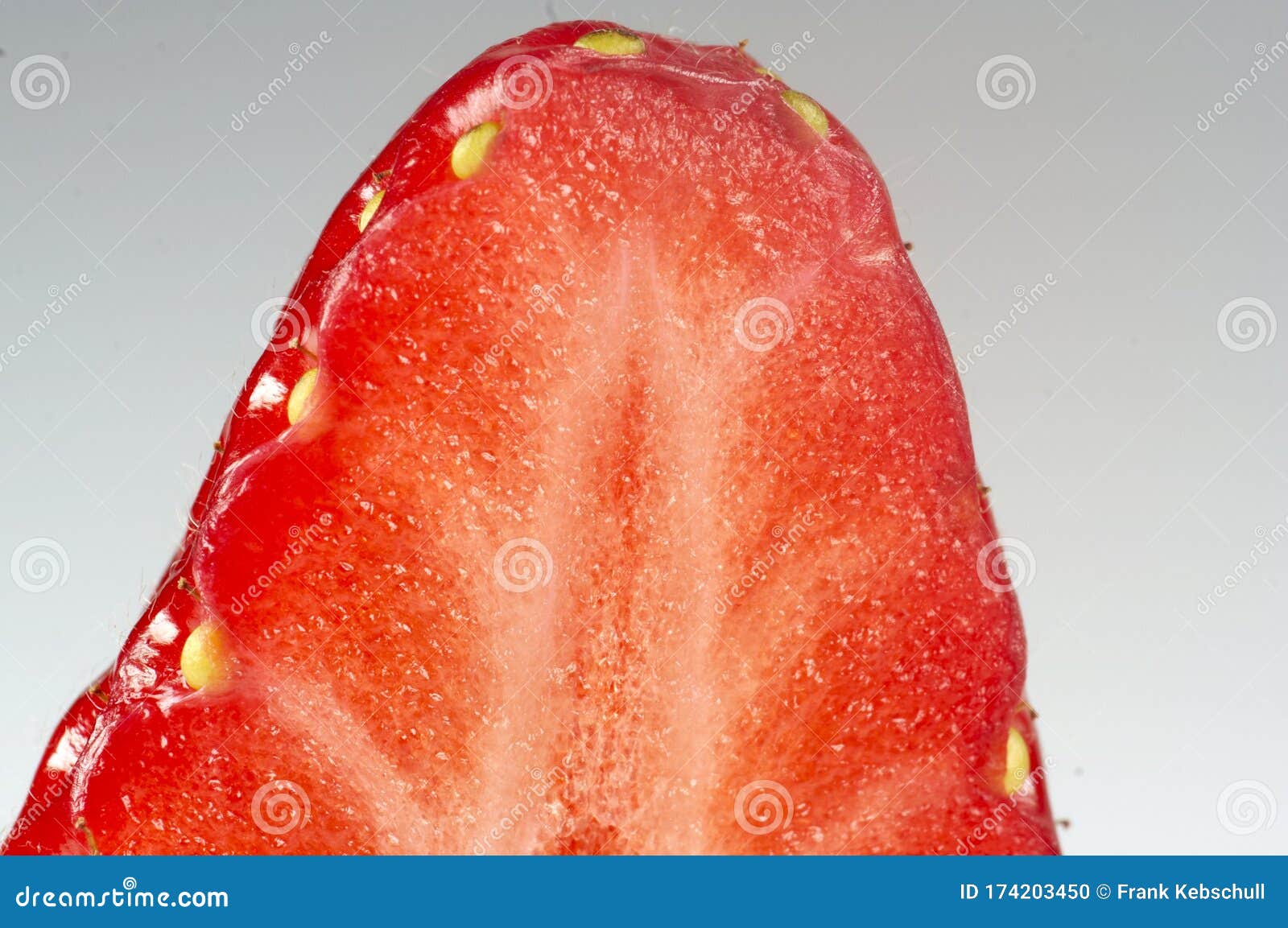 Erdbeere stock photo. Image of juicy, green, food, delicious - 174203450