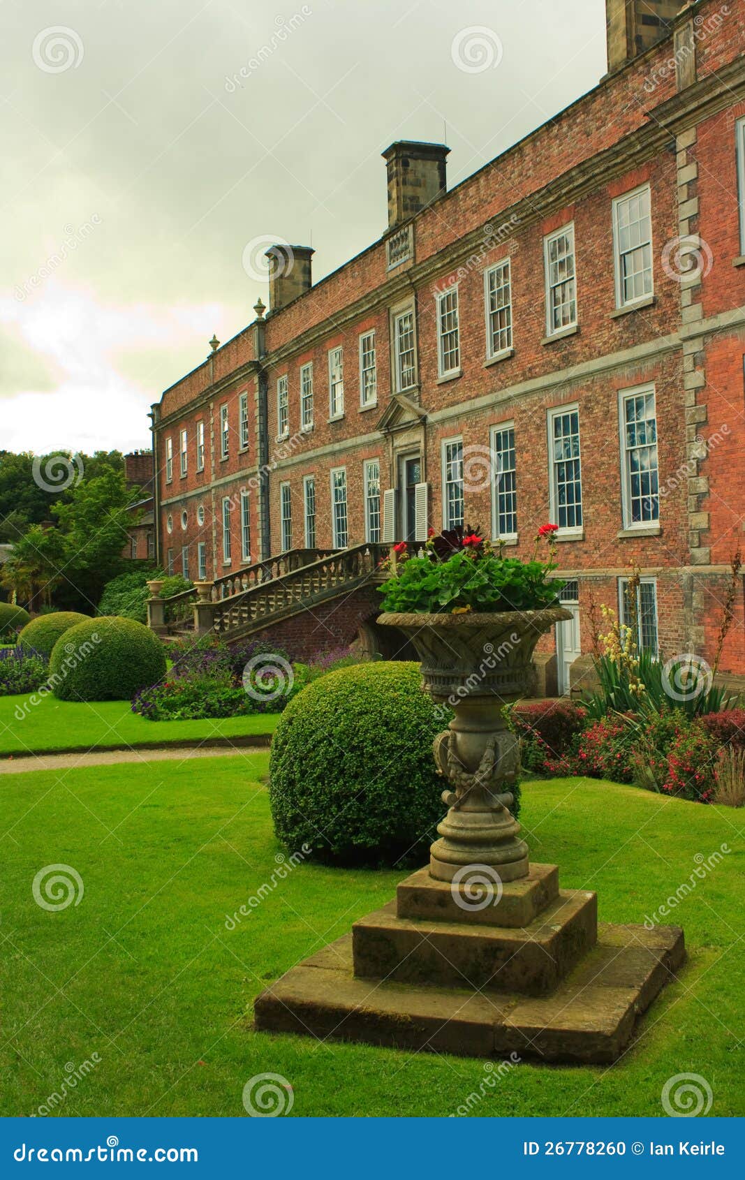 Erddig Hall stock photo. Image of landscape, wales, lawn - 26778260