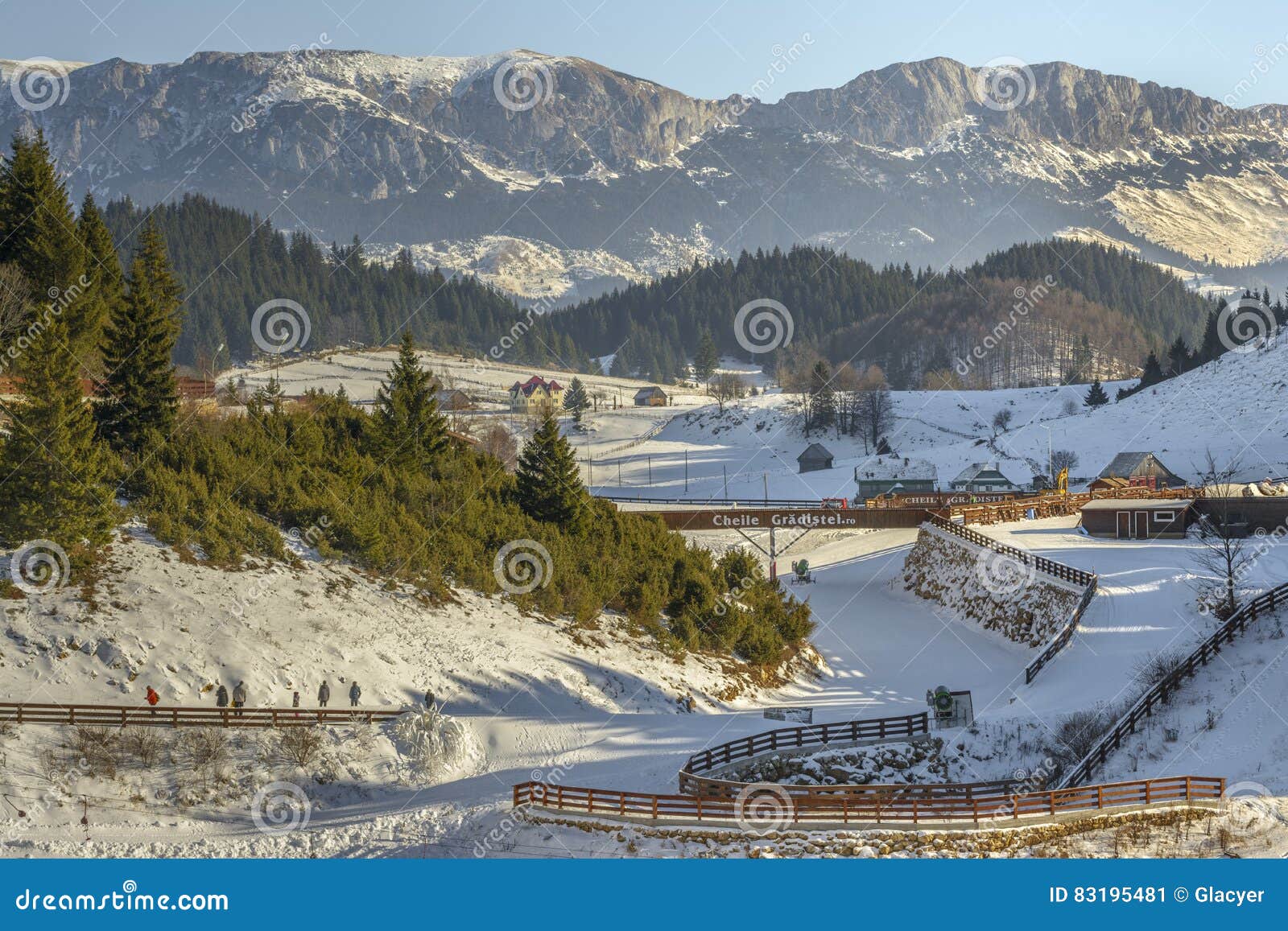 Erholungsort Cheile Gradistei, Rumänien Redaktionelles Foto - Bild von ...