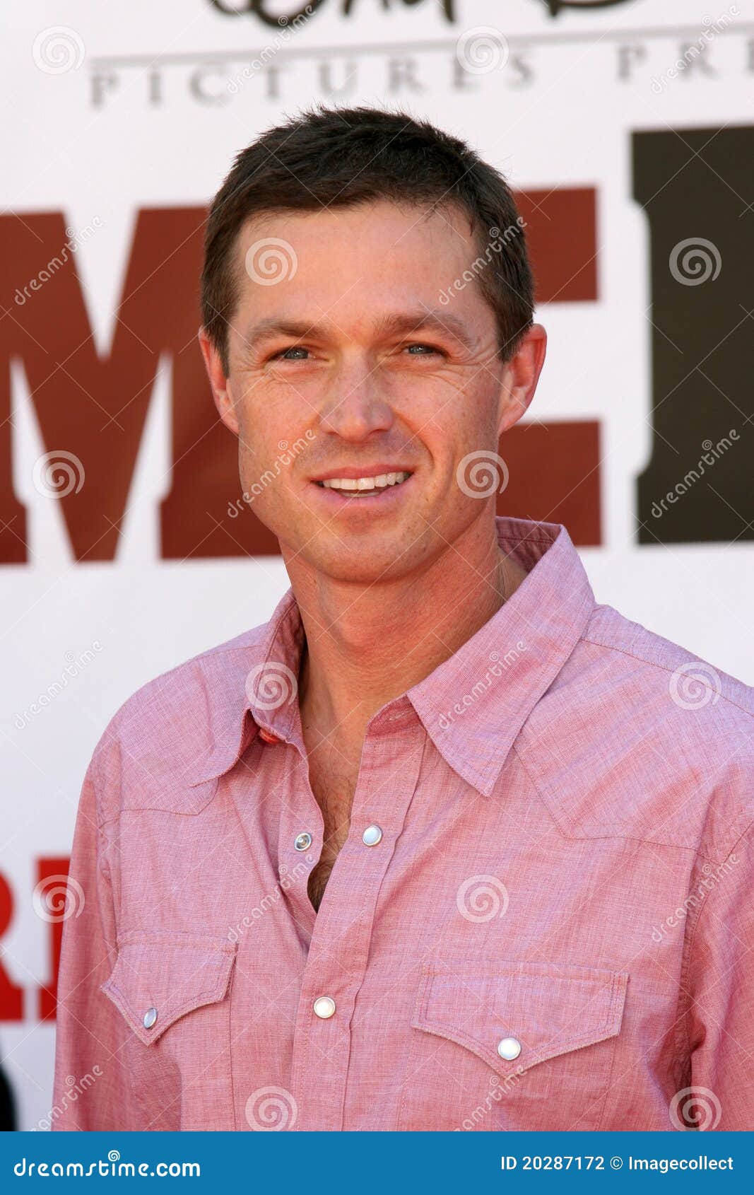 Eric Close's Instagram, Twitter & Facebook on IDCrawl