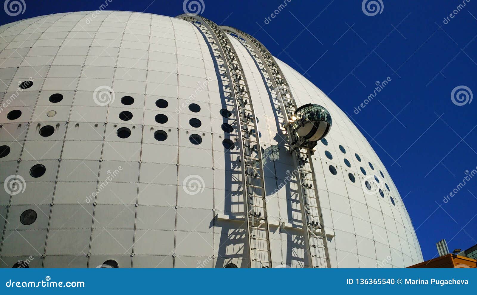 Ericsson Globe redaktionell foto. Bild av sikt, europa - 136365540